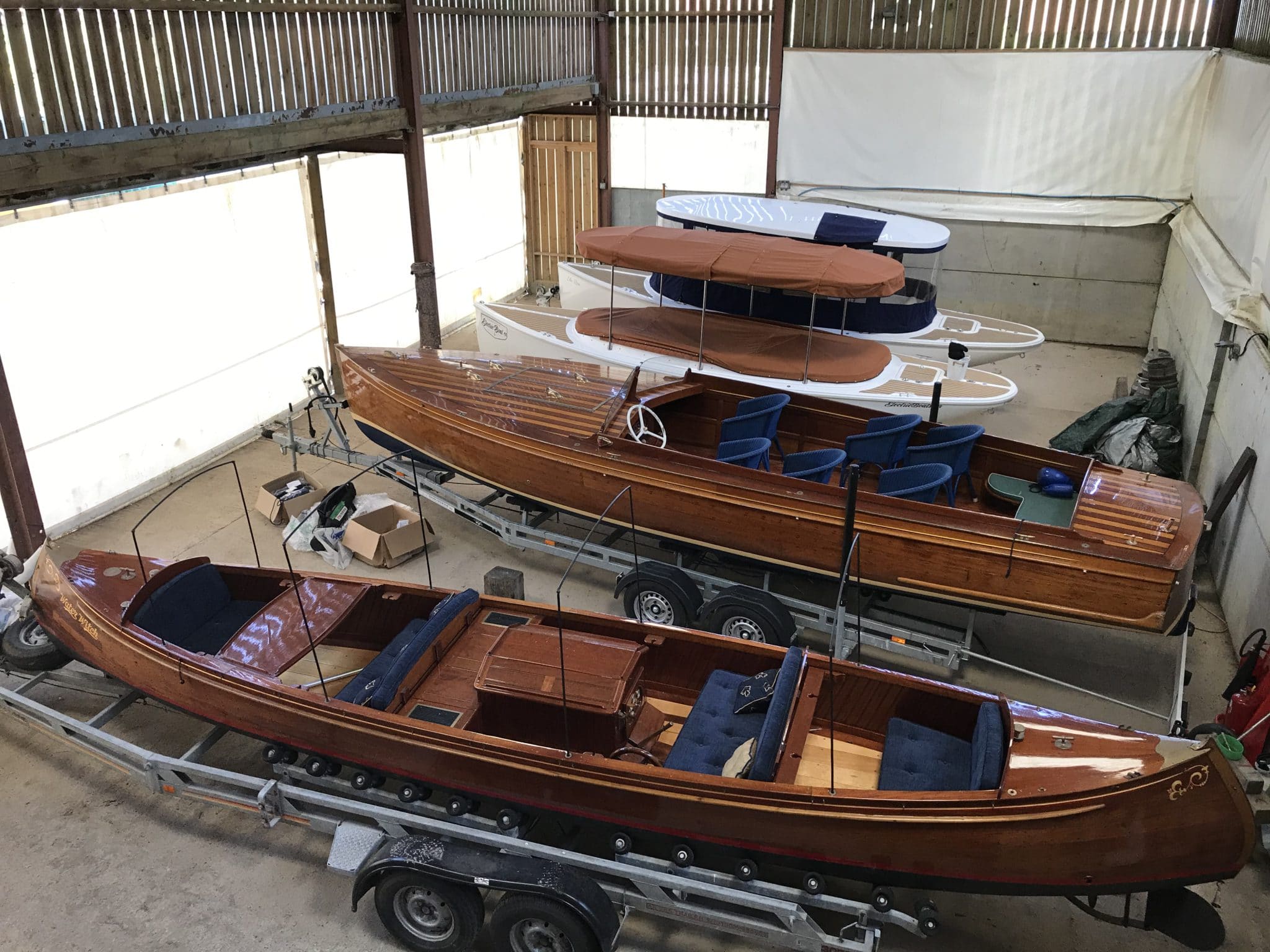 Beale Park boat store - Henley Sales & Charter